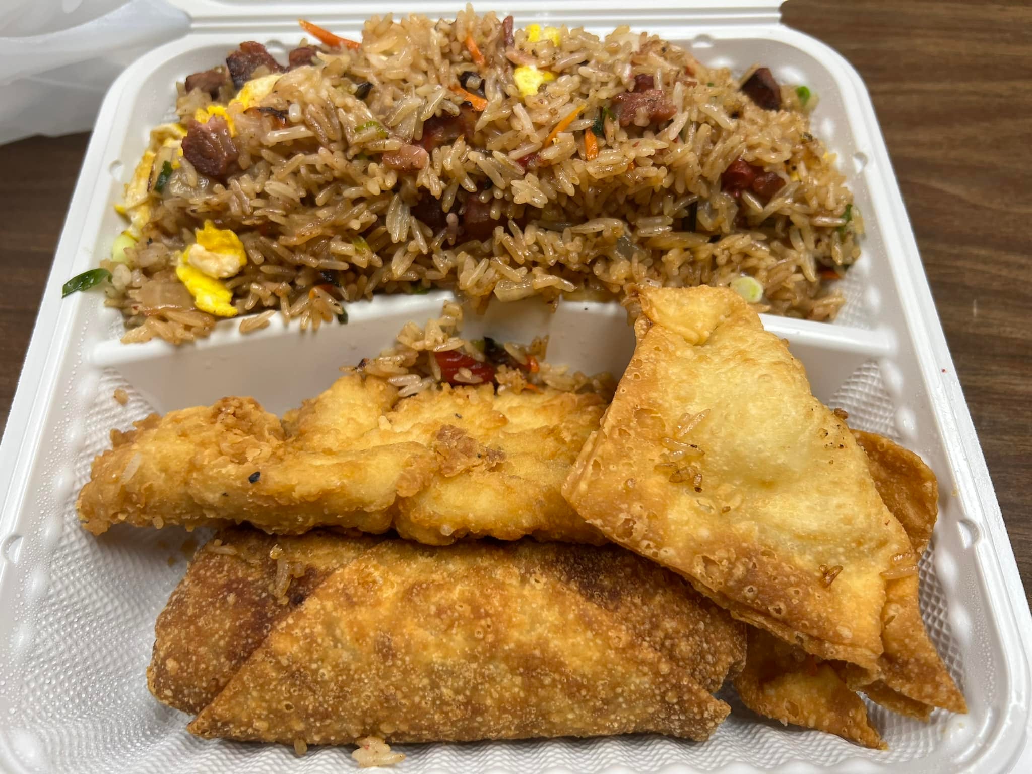 Egg roll/Rangoon/Chicken combo | Lin's Takeout Kitchen